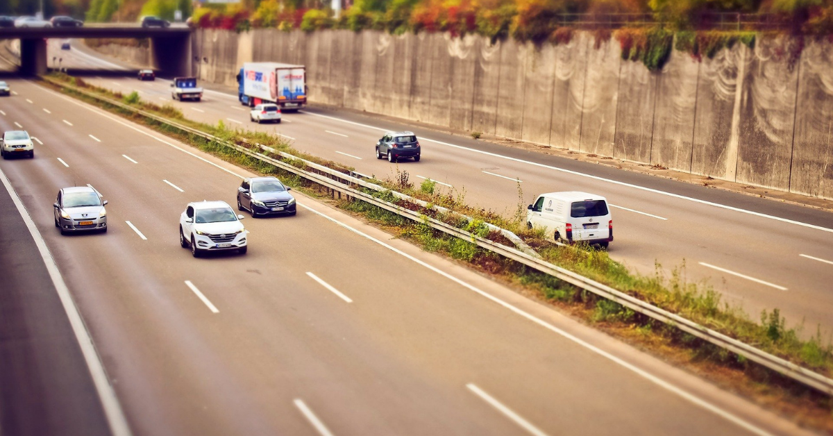 Tipos de radares em Portugal e sinais de velocidade controlada